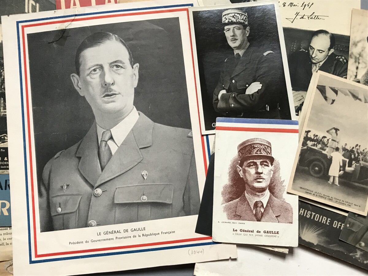 FRANCE LIBRE - GENERAL DE GAULLE - Ensemble comprenant PORTRAIT et ... FRANCE LIBRE - GENERAL DE GAULLE - Ensemble comprenant PORTRAIT et ...