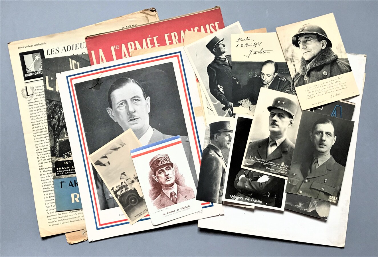 FRANCE LIBRE - GENERAL DE GAULLE - Ensemble comprenant PORTRAIT et ... FRANCE LIBRE - GENERAL DE GAULLE - Ensemble comprenant PORTRAIT et ...